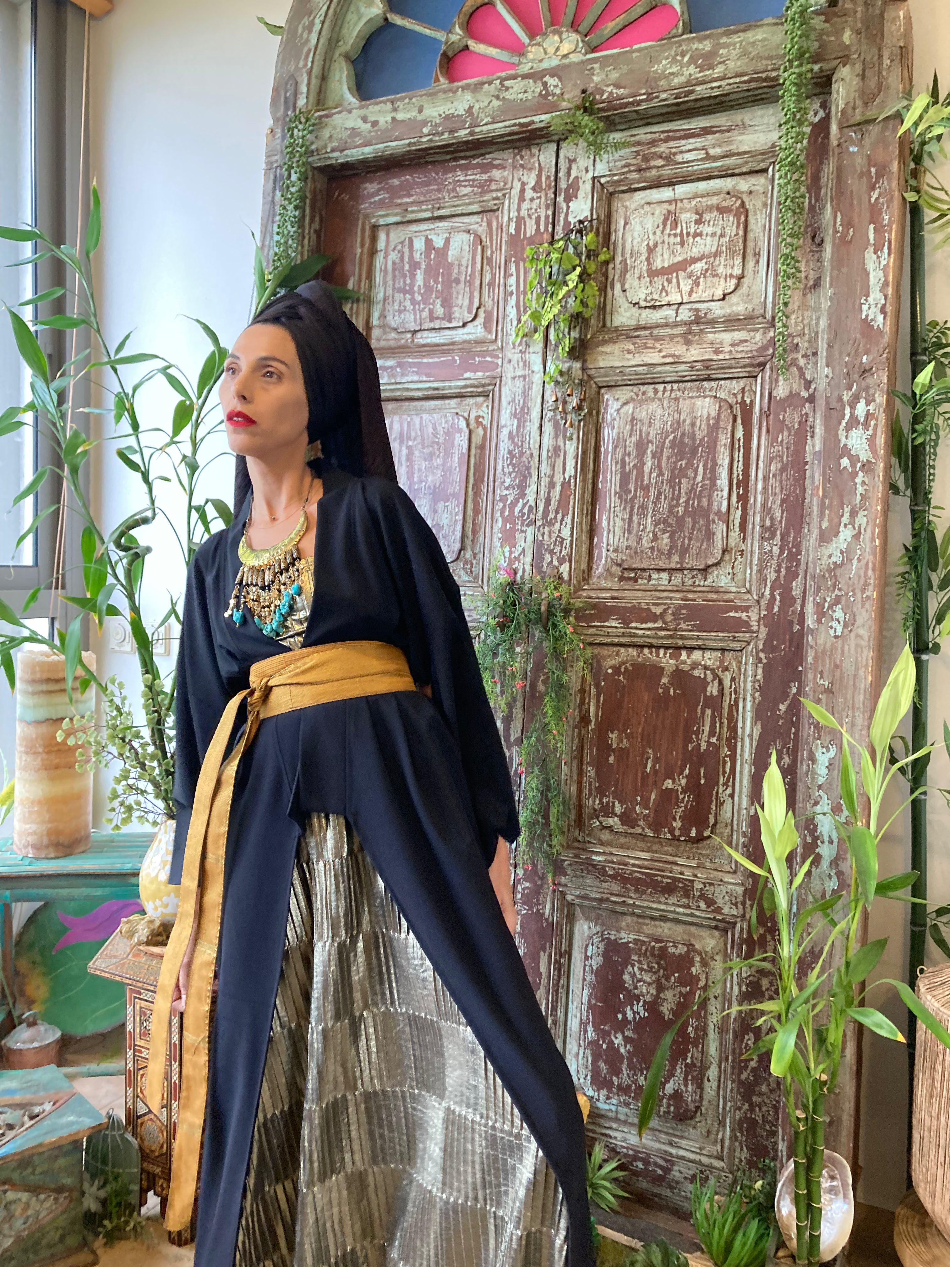 Bold Traditional Kimono – Shihar